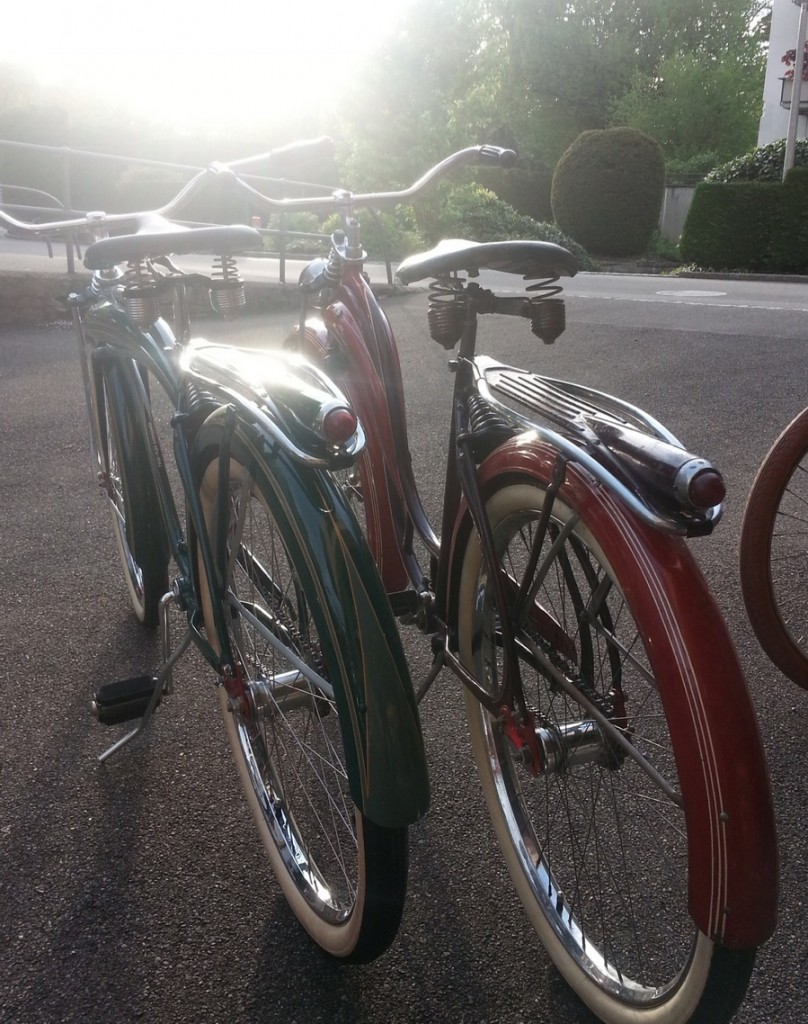 1940 Huffman Twin-Flex “Big Tank” Champion pair – Dave's Vintage Bicycles